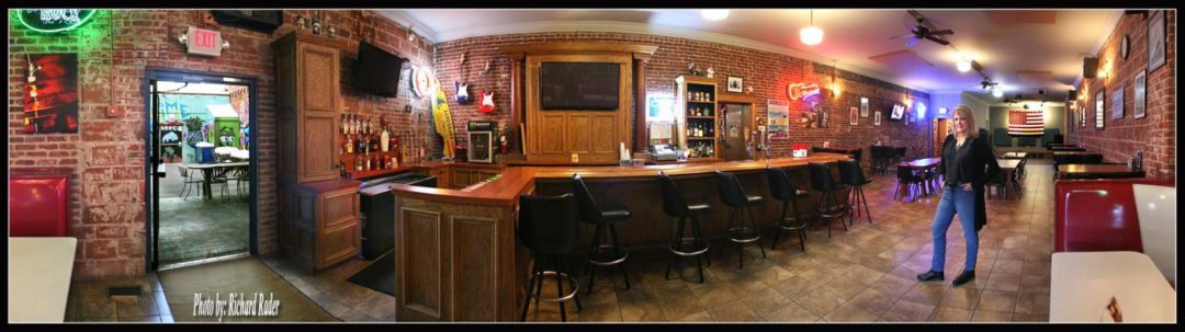 Corner Bar - Historic Downtown Fremont
